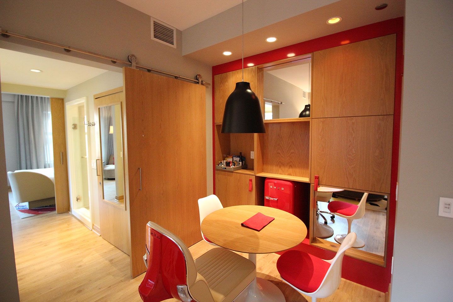 Virgin Hotel Chicago - Siteline Interior Carpentry