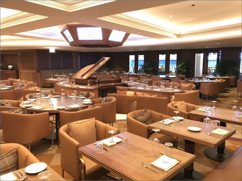 United Center - Queenie's Supper Club - Siteline Interior Carpentry